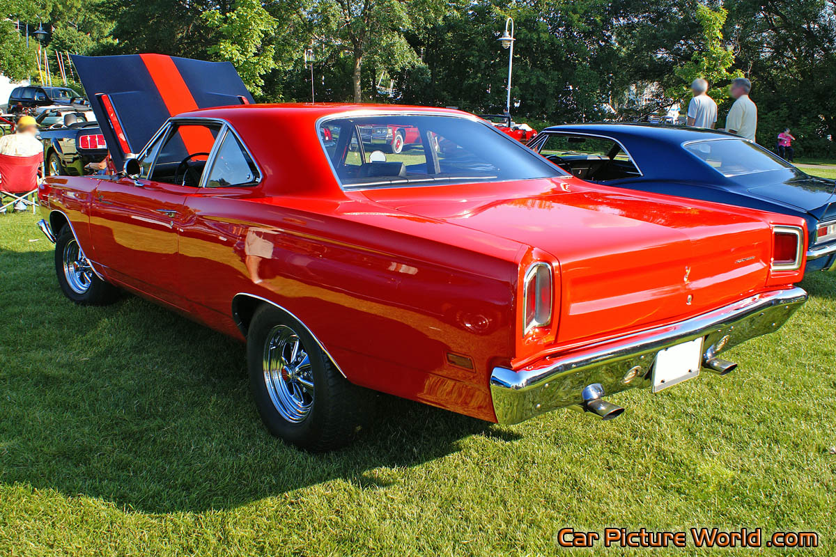 1969 440 Road Runner Rear Left Picture